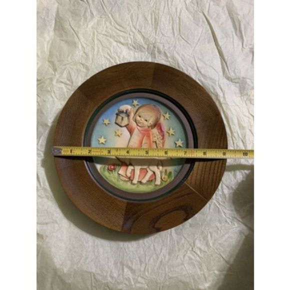 ANRI | Kitchen | Vtg Anri Carved Wood Leading The Way 978 Christmas ...